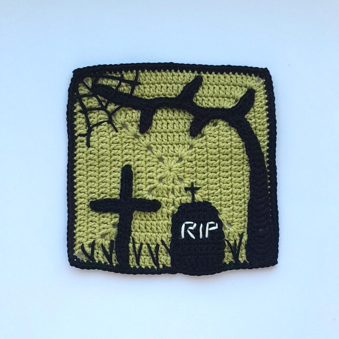 Spooky Halloween Granny Square Crochet Pattern: Grave & Cross (PDF ...