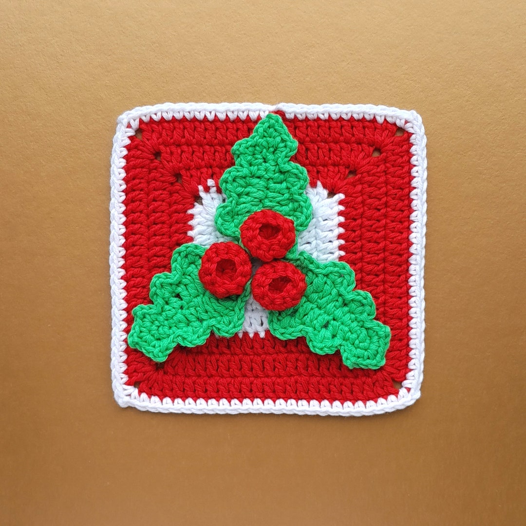 Christmas Granny Square Pattern, Granny Square Holly Berries Pattern ...