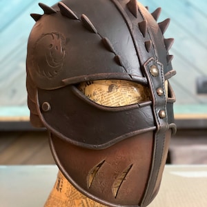 Hiccup Helmet From HTTYD2 - PATTERN + TUTORIAL Cosplay Foam Helmet - Etsy