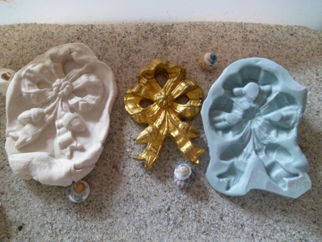 Silicone Mold Ribbon Bow With Tassels Old Style Lpour Fimo Wepam - Etsy