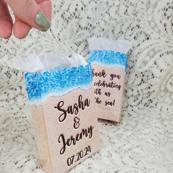 Beach Theme Gift - 60+ Gift Ideas for 2024