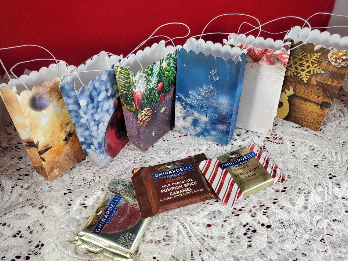 Mini Christmas Holiday Theme Treat or Gift Bags mini candy | Etsy