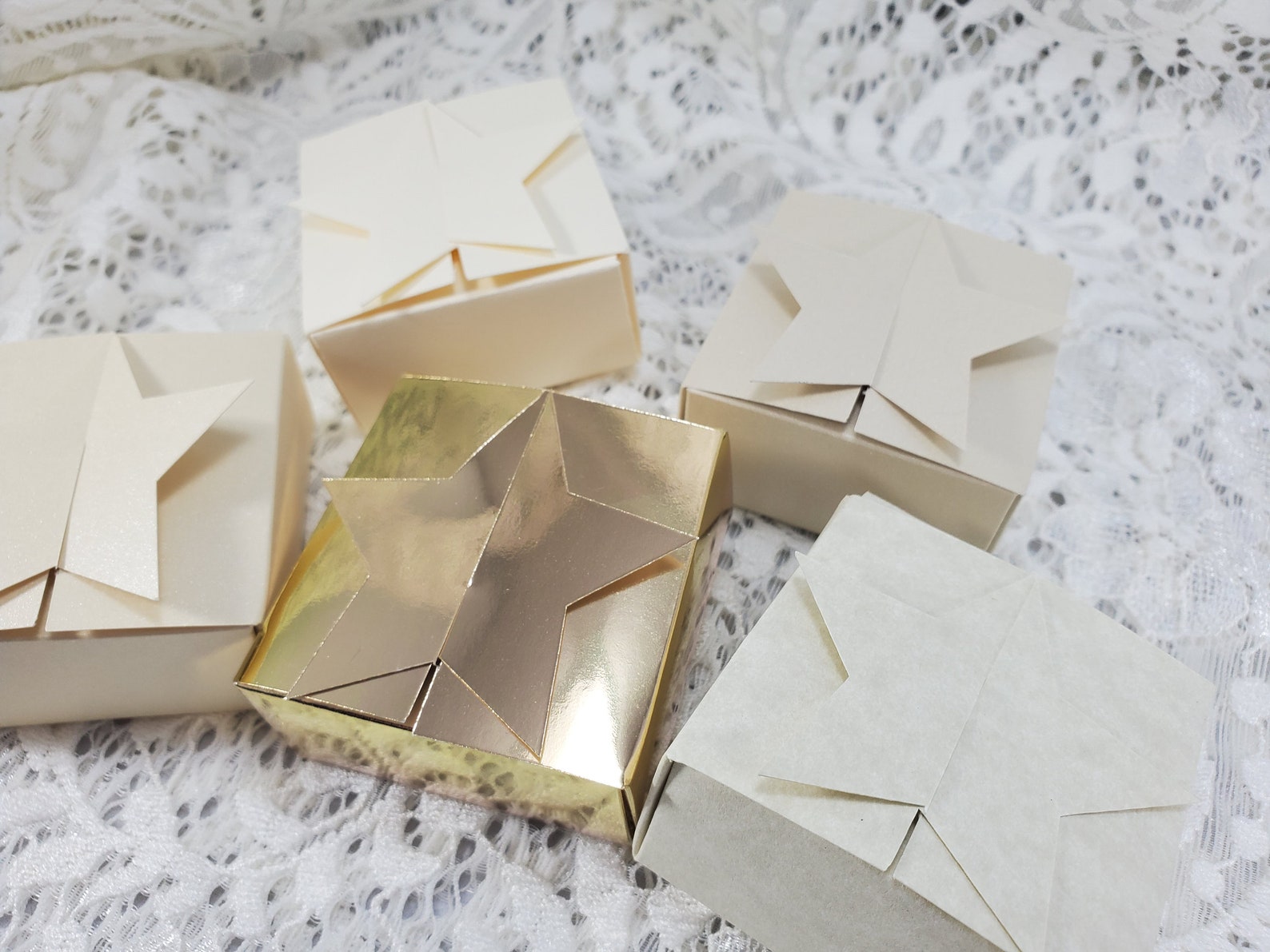 Star Mini Gift Box: Gold Foil Cardstock New Years Favors - Etsy