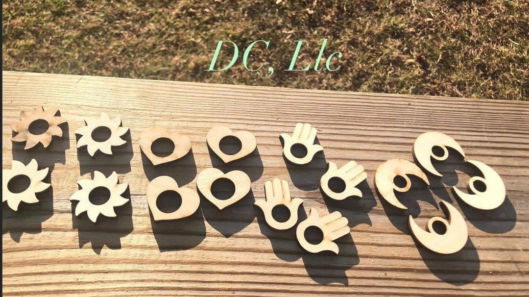 Cute, SPHERES Stands, Wood, Sphere Holders Holders, Moon Shape, Heart ...