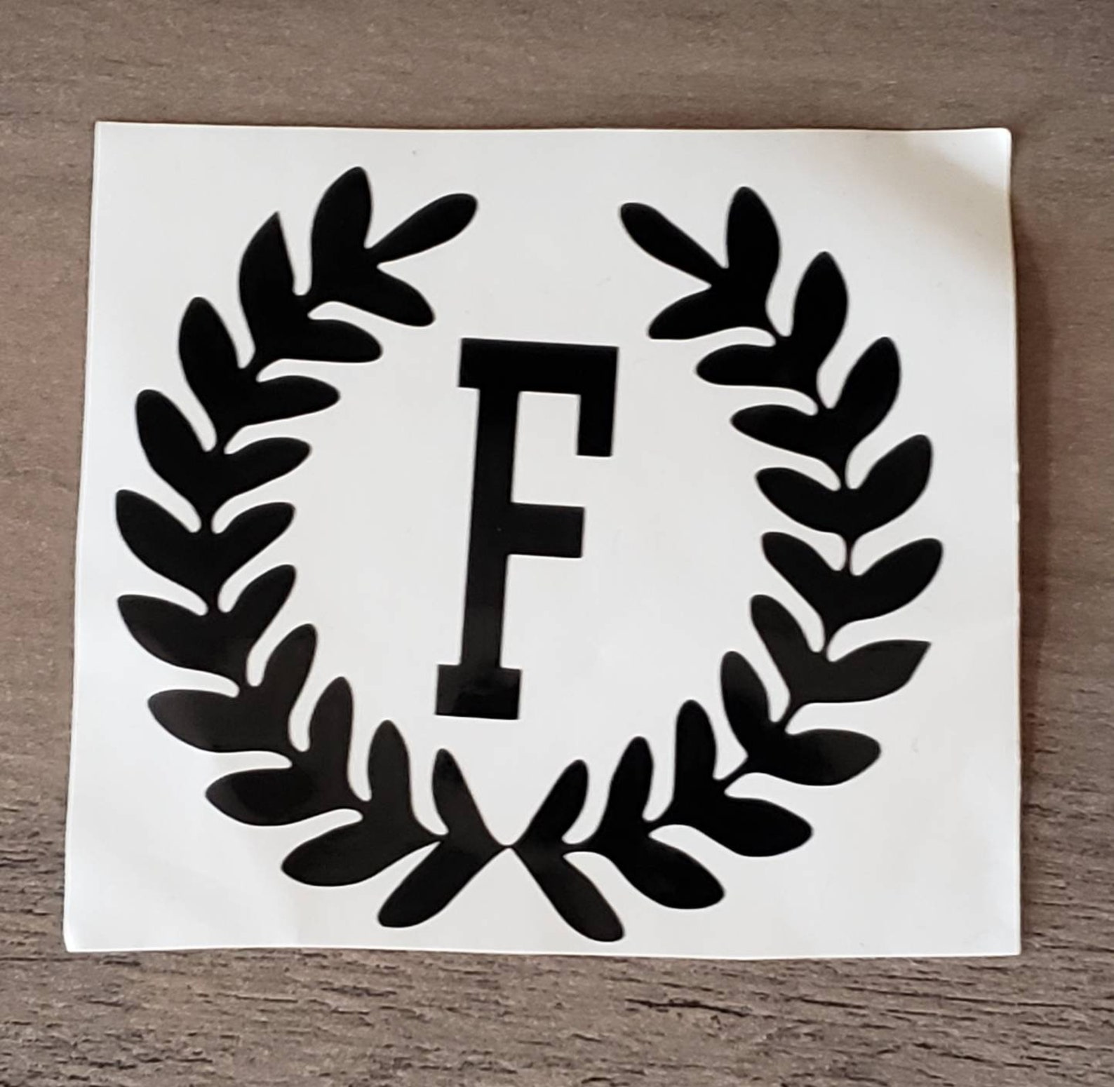 Laurel With Initial Decal/inital Decal/monogram Decal/yeti Decal/car ...