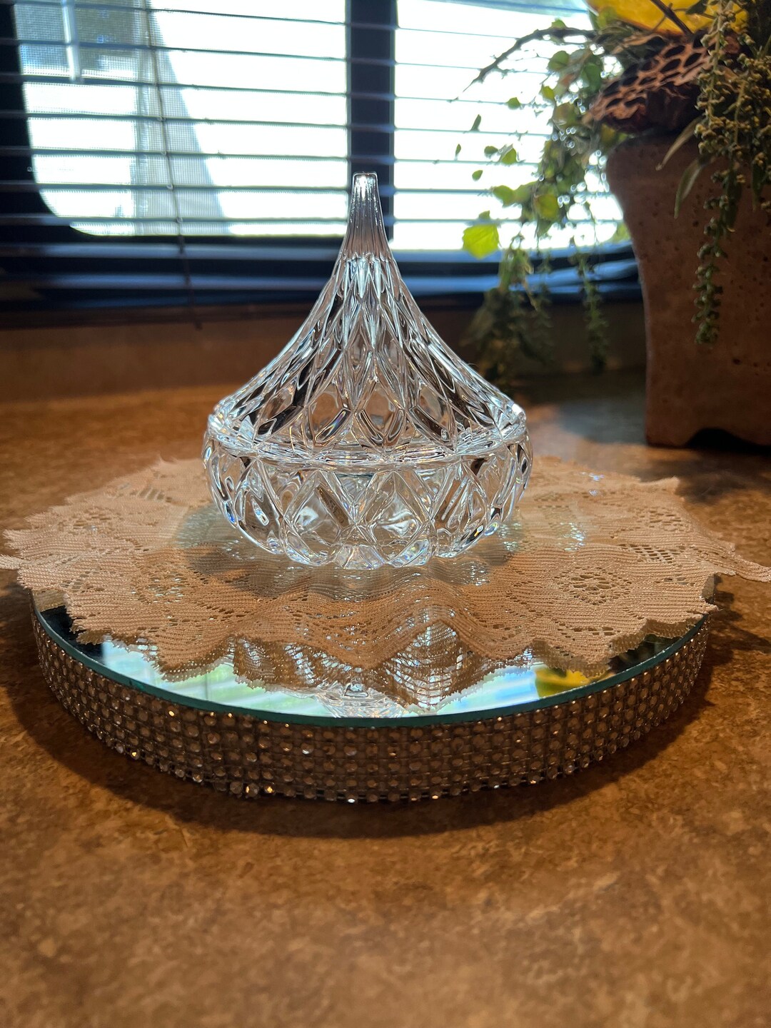 Shannon Crystal Kiss Candy Dish - Etsy