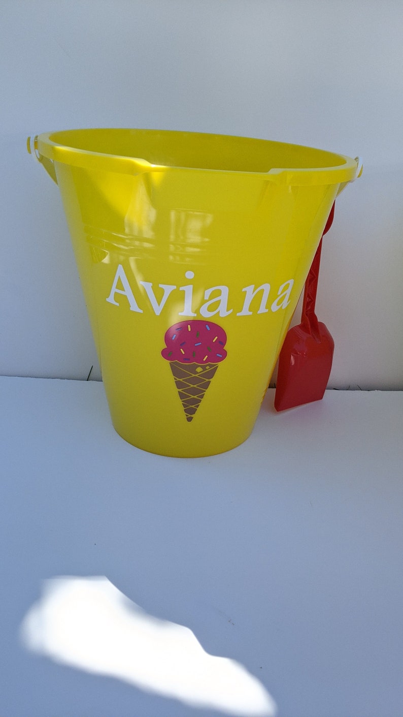 Personalized Beach Bucket Sand Bucket Fun in the Sun Beach Pail Beach ...