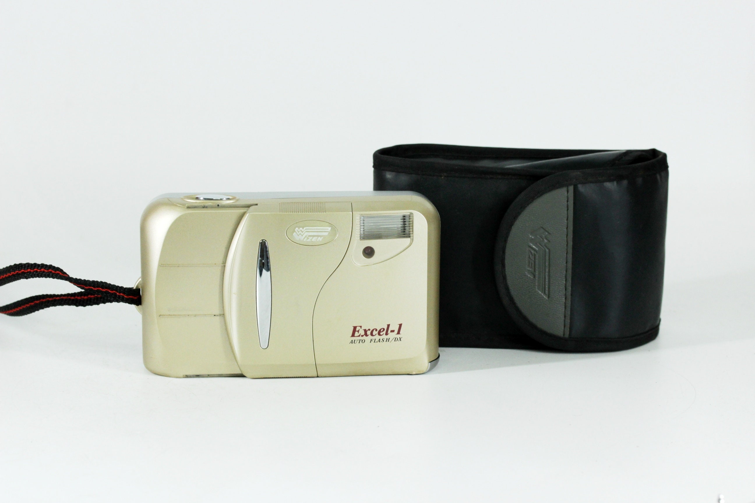 The Wizen Excel 1 compact 35mm film camera | Etsy