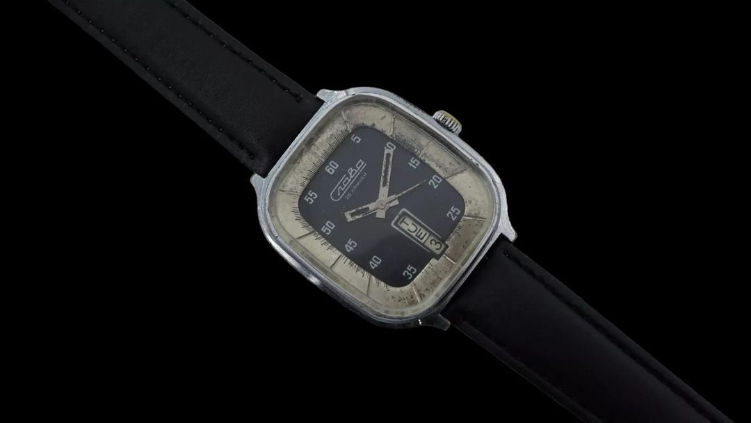 Vintage Soviet Men's Dress Watch SLAVA Black Refrigerator 26 Jewels ...