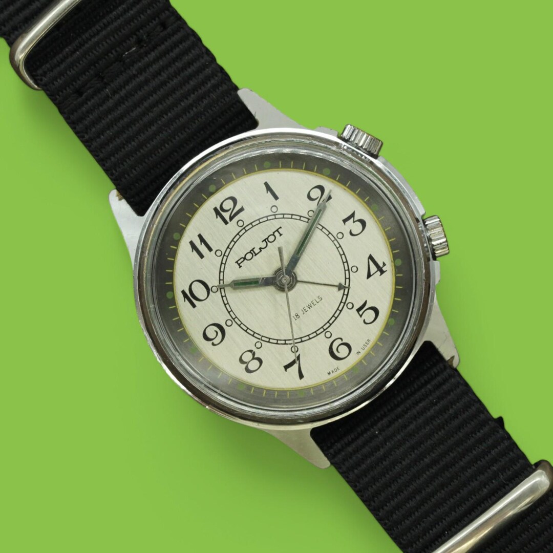 Vintage Soviet Military Wristwatch POLJOT 2612.1 SIGNAL 18 Jewels ...