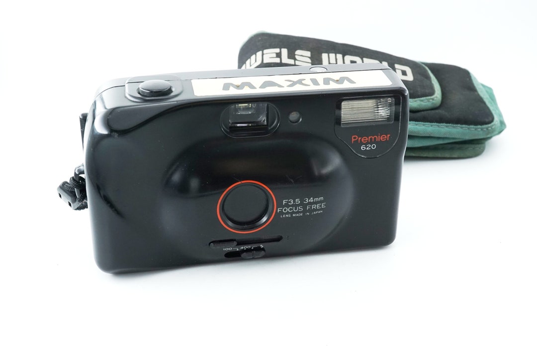 PREMIER 620 35mm Film Camera Japan - Etsy