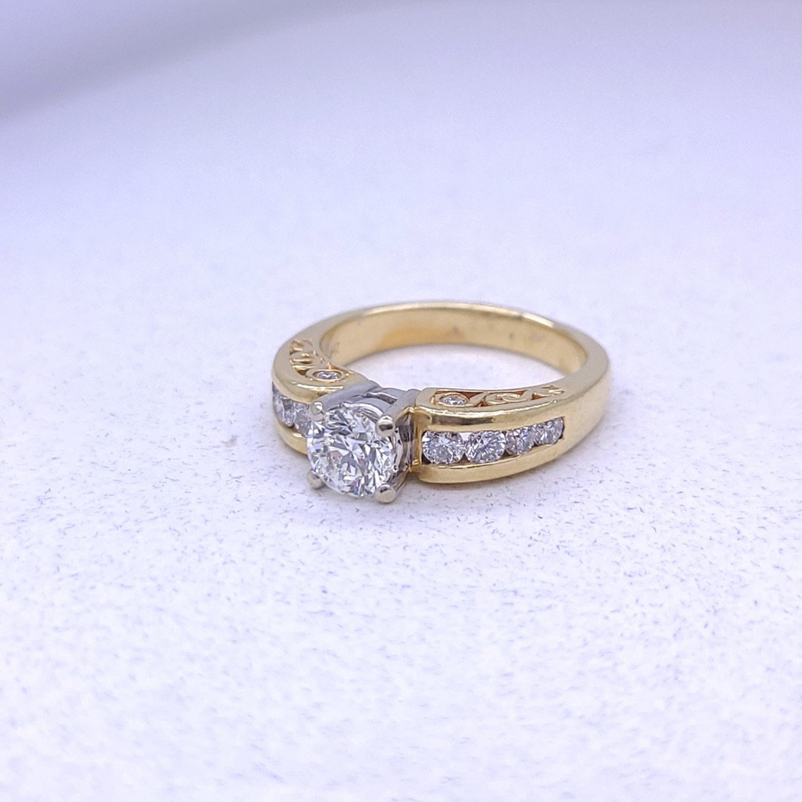 Gorgeous 14K Diamond Engagement Ring - Etsy