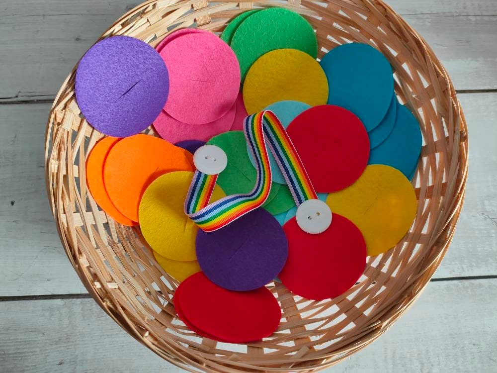 Buttoning Rainbow Toy Montessori Toy Fine Motor Skills Toy | Etsy