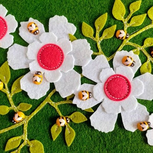 Fine Motor Skills Game. Bees Game Montessori Sensory Bin - Etsy