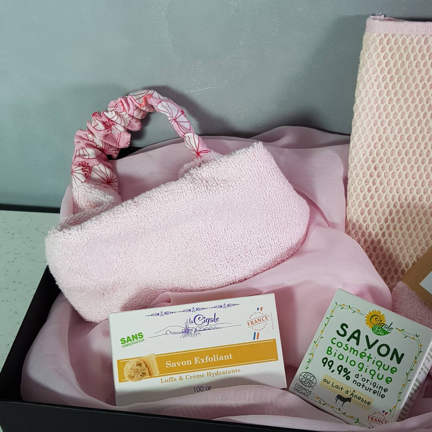 Well-being and Beauty Box, Head Band and Organic Soaps, Exfoliating ...