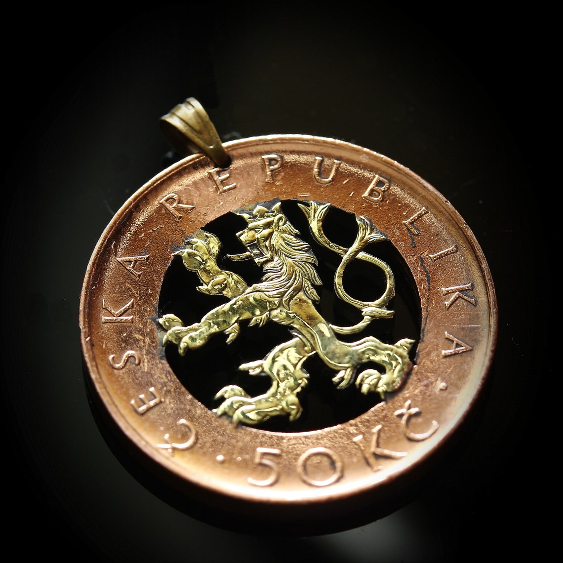 Lion Czech Republic Prague 50 Krone Detailed Cut Coin Pendant With ...