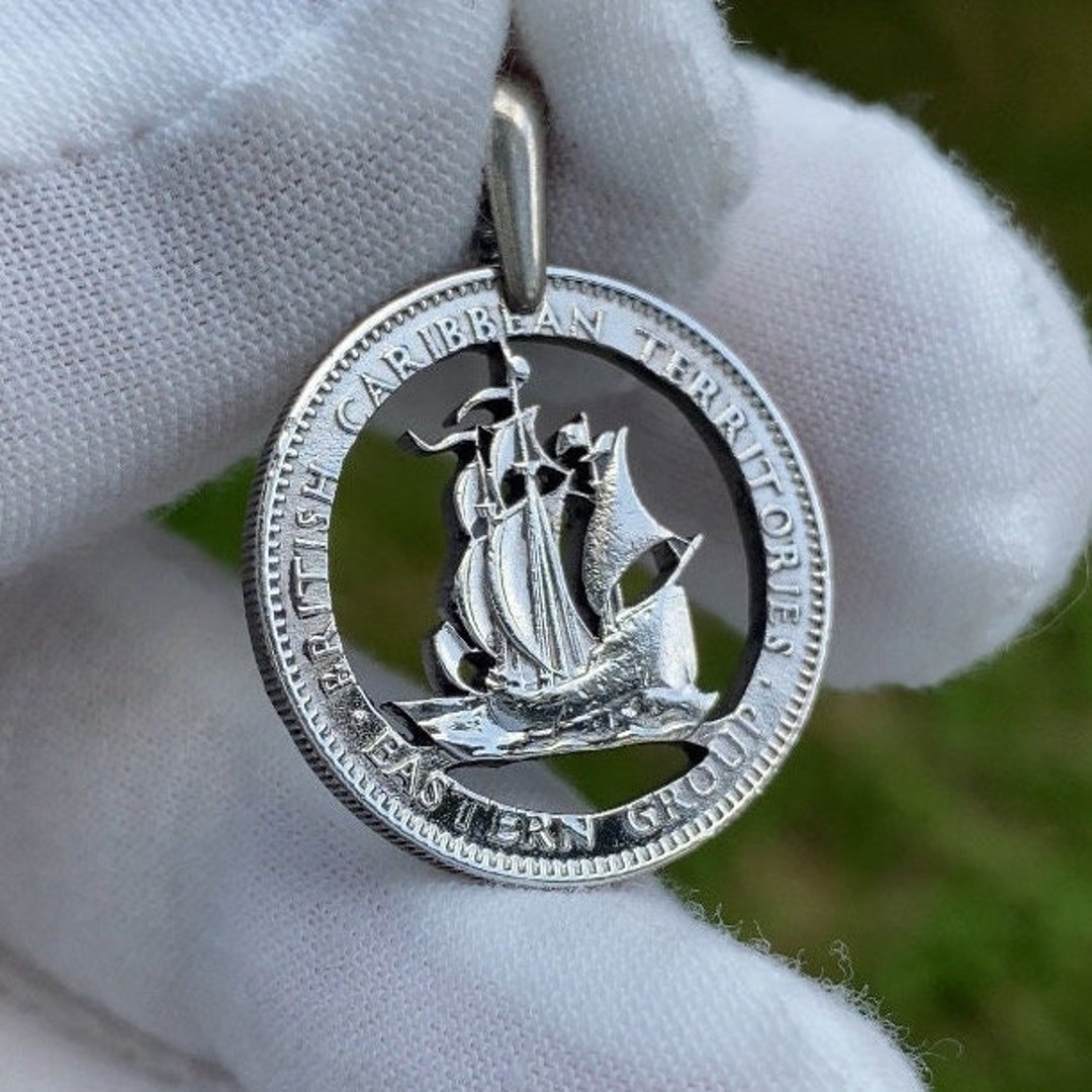 25 Cents - Elizabeth II Caribbean Cut Coin Pendant. Sailing Boat Golden ...