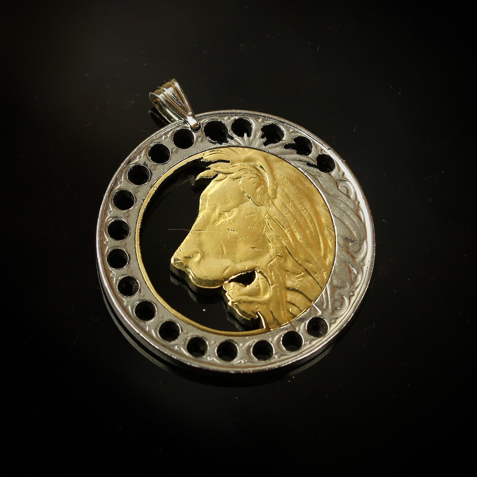 Algeria 20 Dinars Cut Coin Pendant With Necklace Al-jaza'ir Lion ...