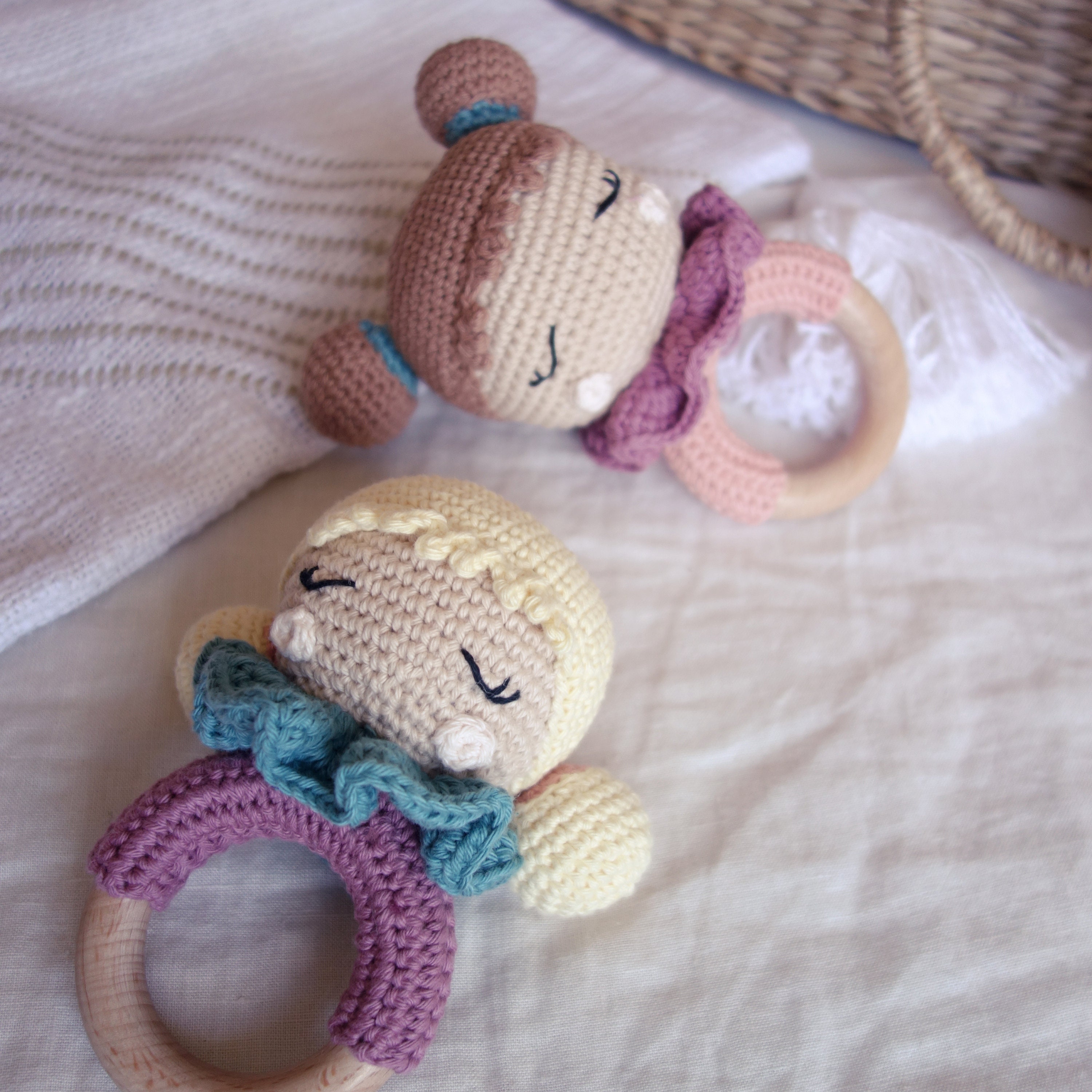 Louisa : Tutoriel Hochet Au Crochet Rattle Crochet Pattern - Etsy