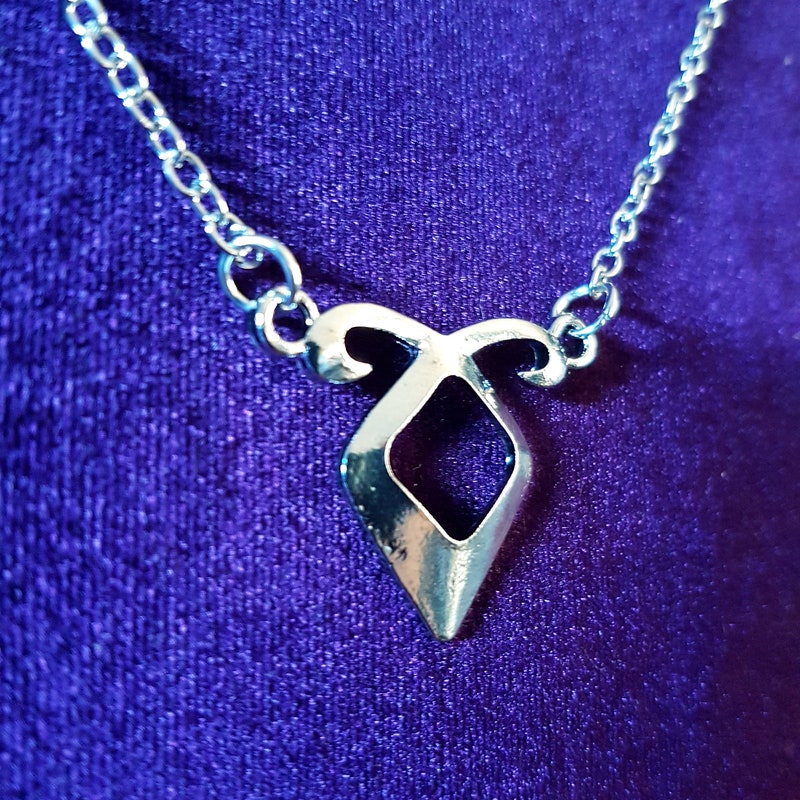 Parabatai Necklace - Etsy