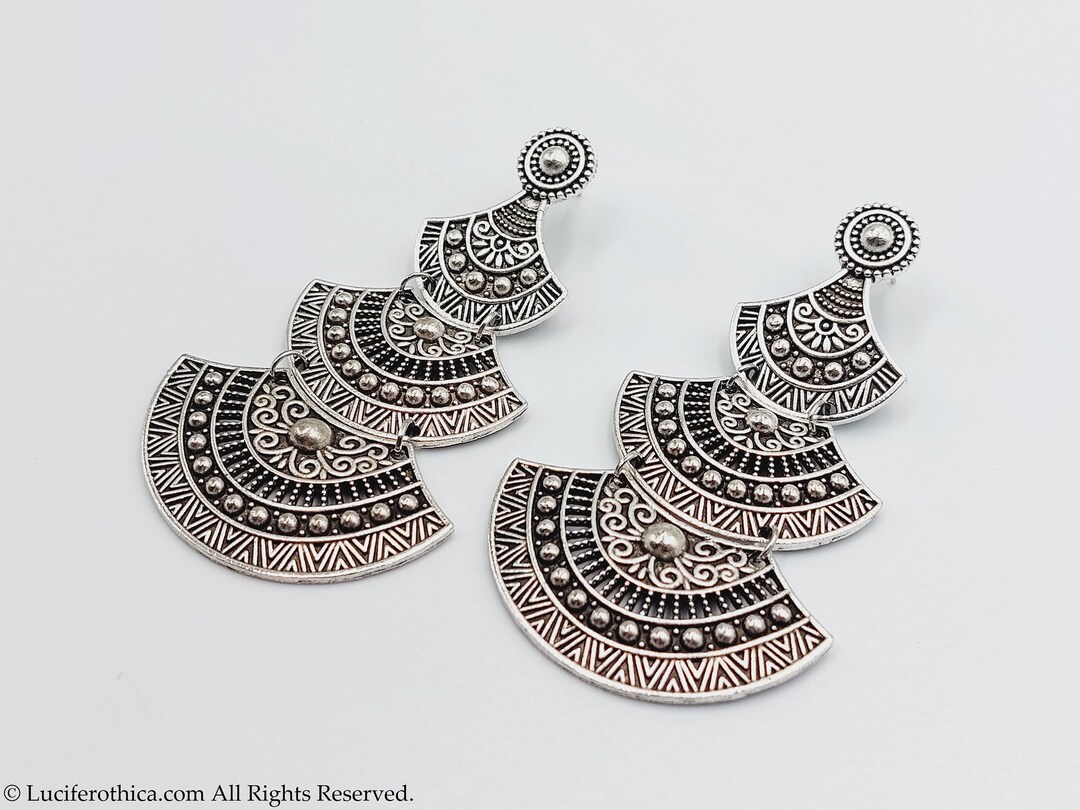 Ethnic Layered Earrstuds - 3 Traps Goth Gothic Victorian Elegant ...