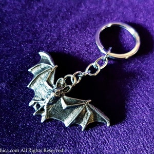 Gothic Bat Keychain - Vampire Keychain Tradgoth Bat Witch Black Magic ...