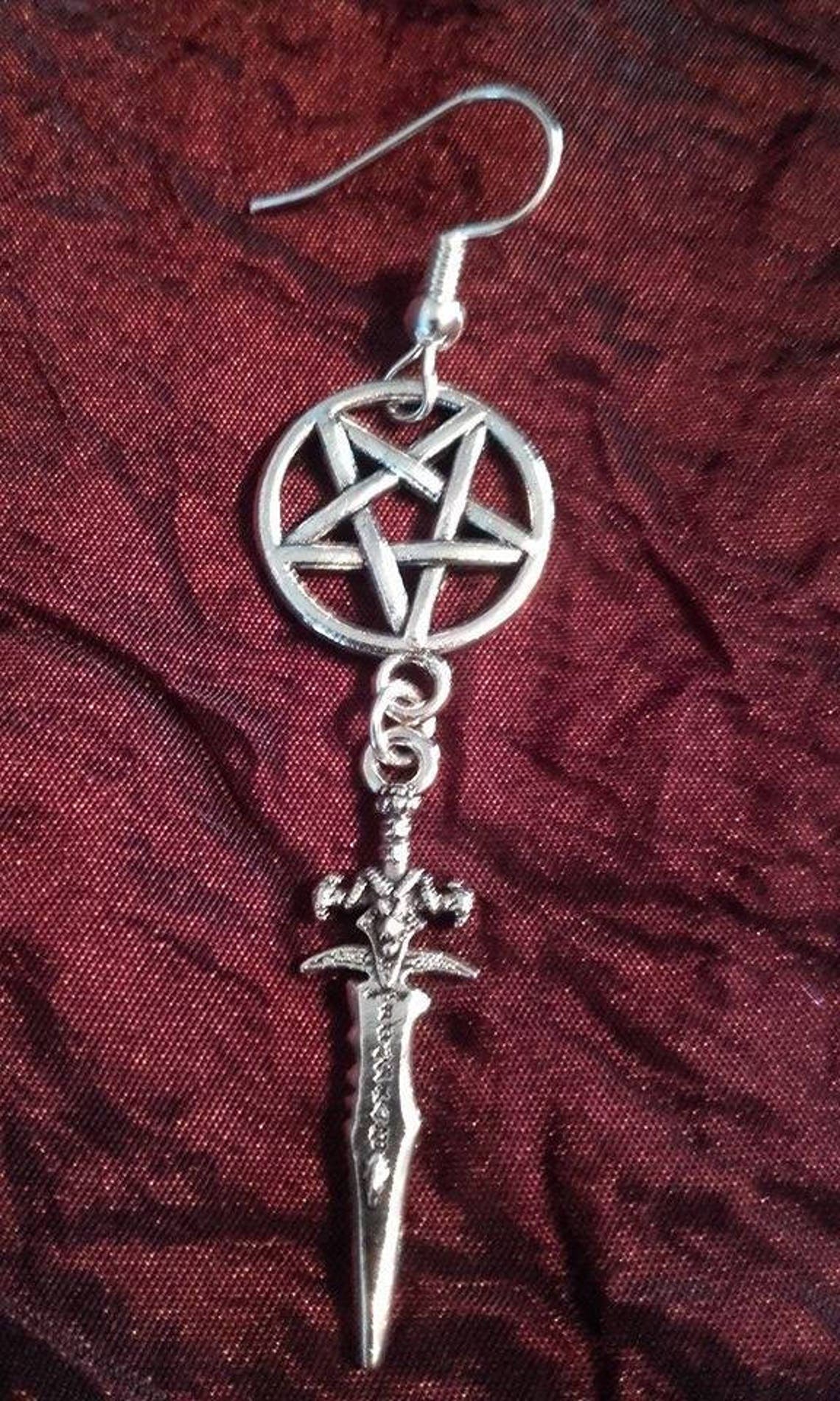 Dark Athame Earrings - Gothic Occult Inverted Pentagram Doom Dagger ...