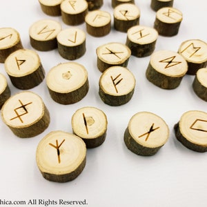 Wooden Runes Set Scandinavian Rune Set With Bag Elder Futhark Wood ...
