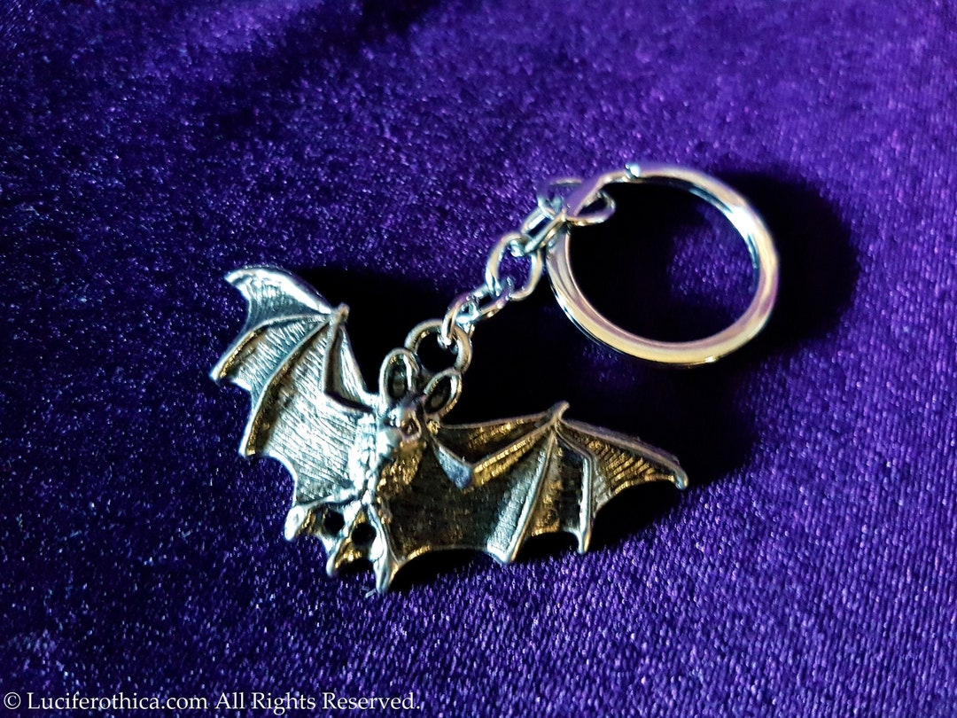 Gothic Bat Keychain - Vampire Keychain Tradgoth Bat Witch Black Magic ...