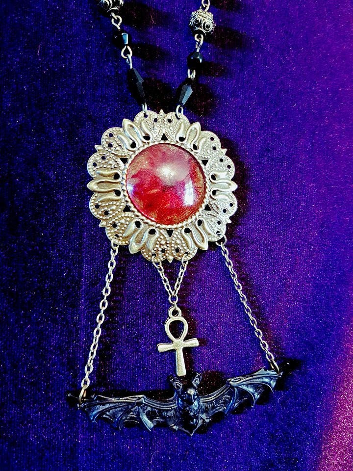Bloody Rosary - ankh vampire bat blood dracula gothic goth vampiregoth
