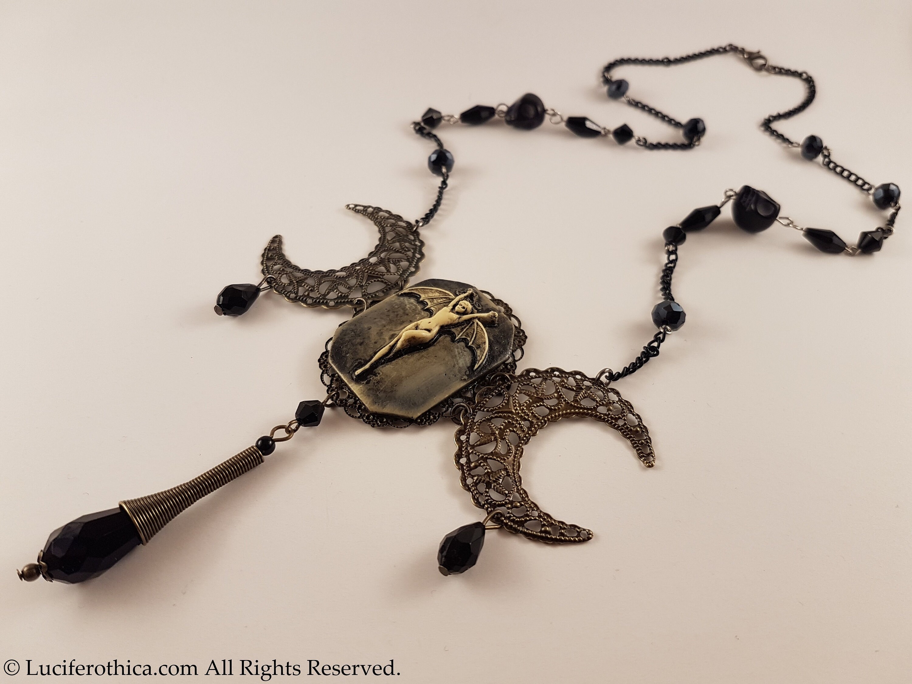 Hecate Moongoddess Necklace