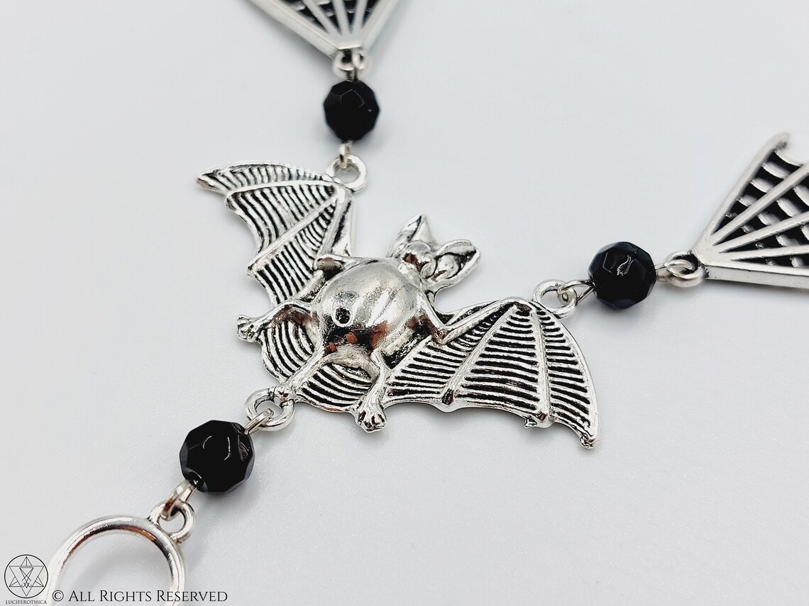 Vampire Ankh Bat Necklace - Occult Vampire Nosferatu Ankh Pendant ...
