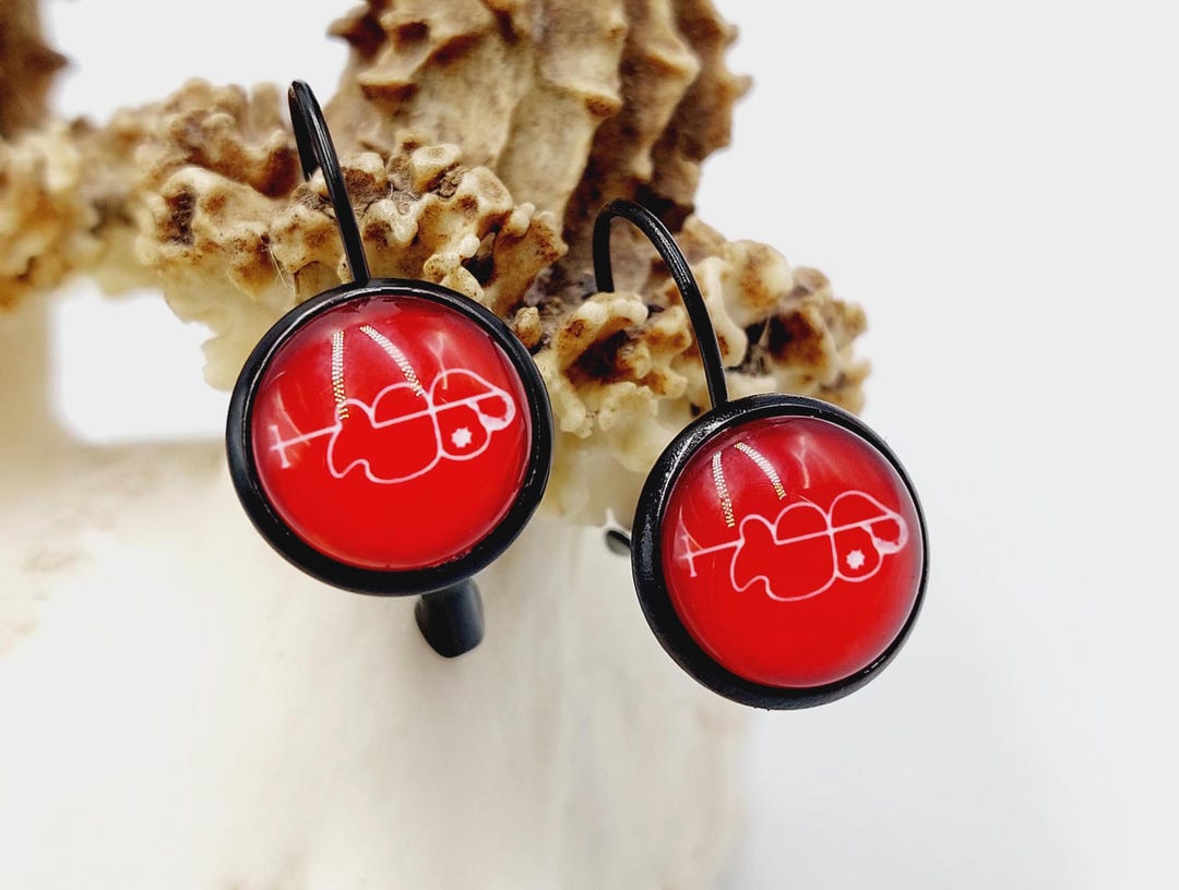 Sigil of Clauneck Earrings - Occult Demon Wealth Money Riches Solomon ...