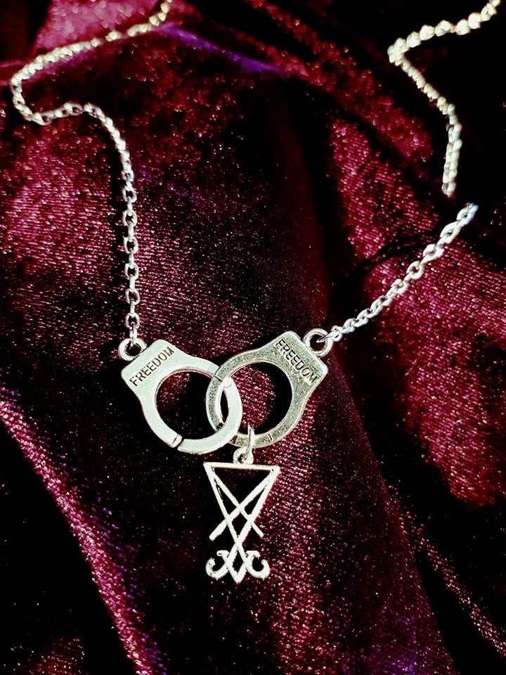 Freedom Necklaces (Sigil,bullet or gun)