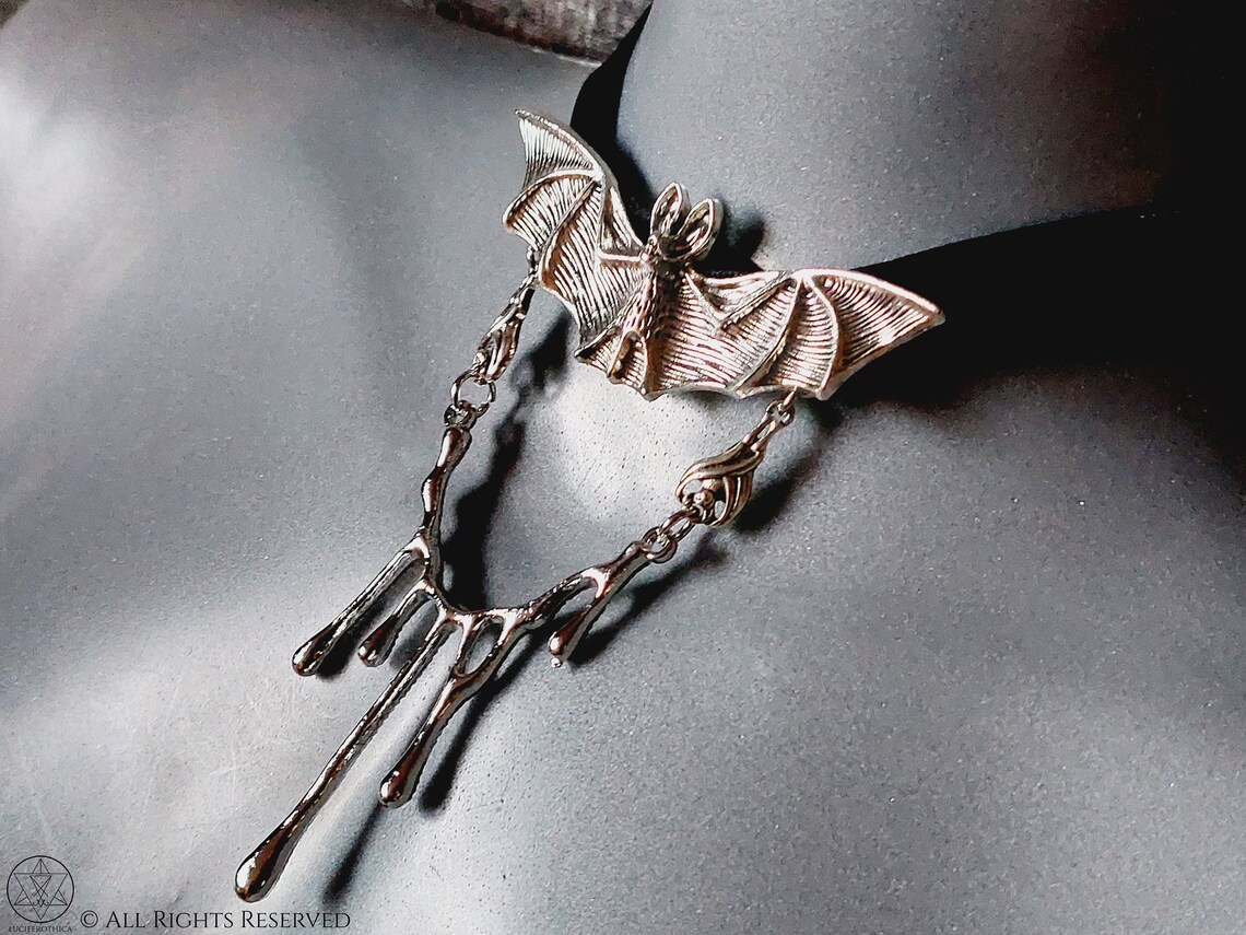 Velvet Vampire Bat Choker Gothic Blood Necklace Occult Bat - Etsy