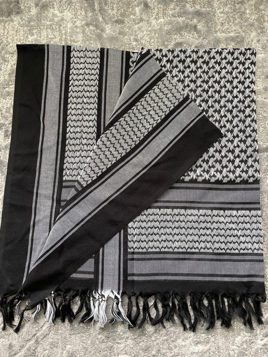 Traditional Shemagh Kuffiyeh Black & White - Etsy