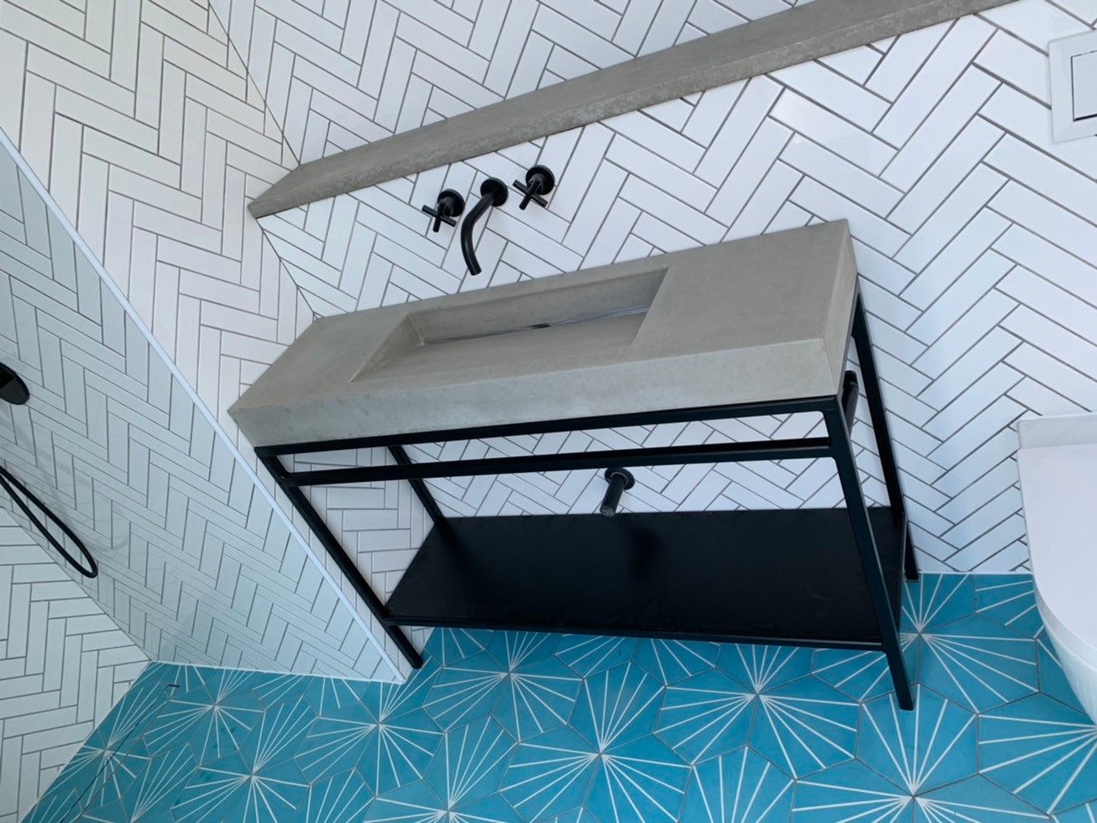 Concrete Bathroom Sink & Frame - Etsy