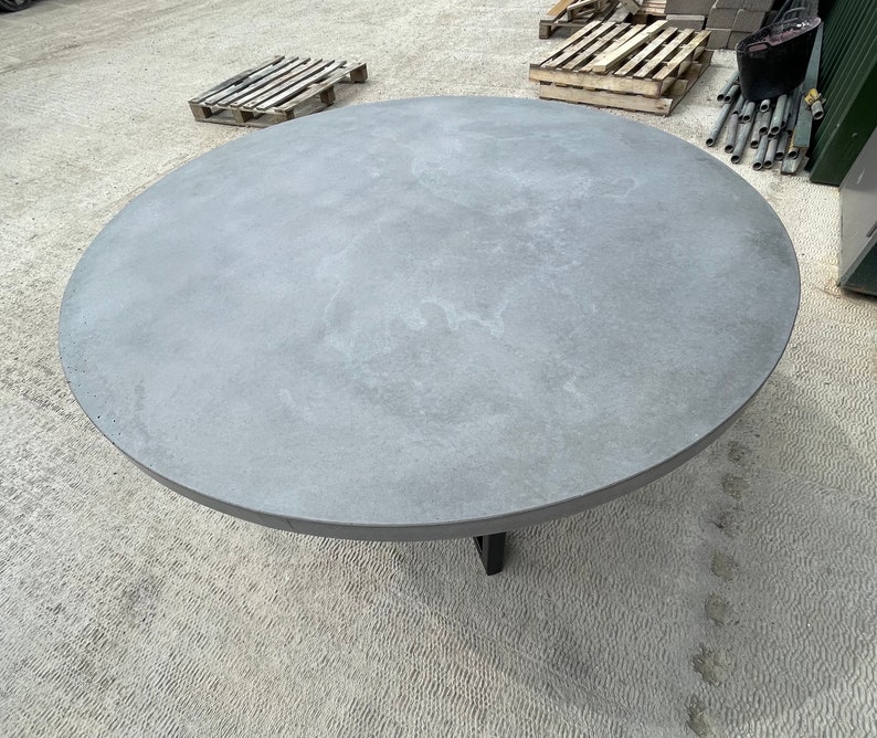 Round Concrete Dining Table – Handmade Modern Luxury Table for Indoor ...