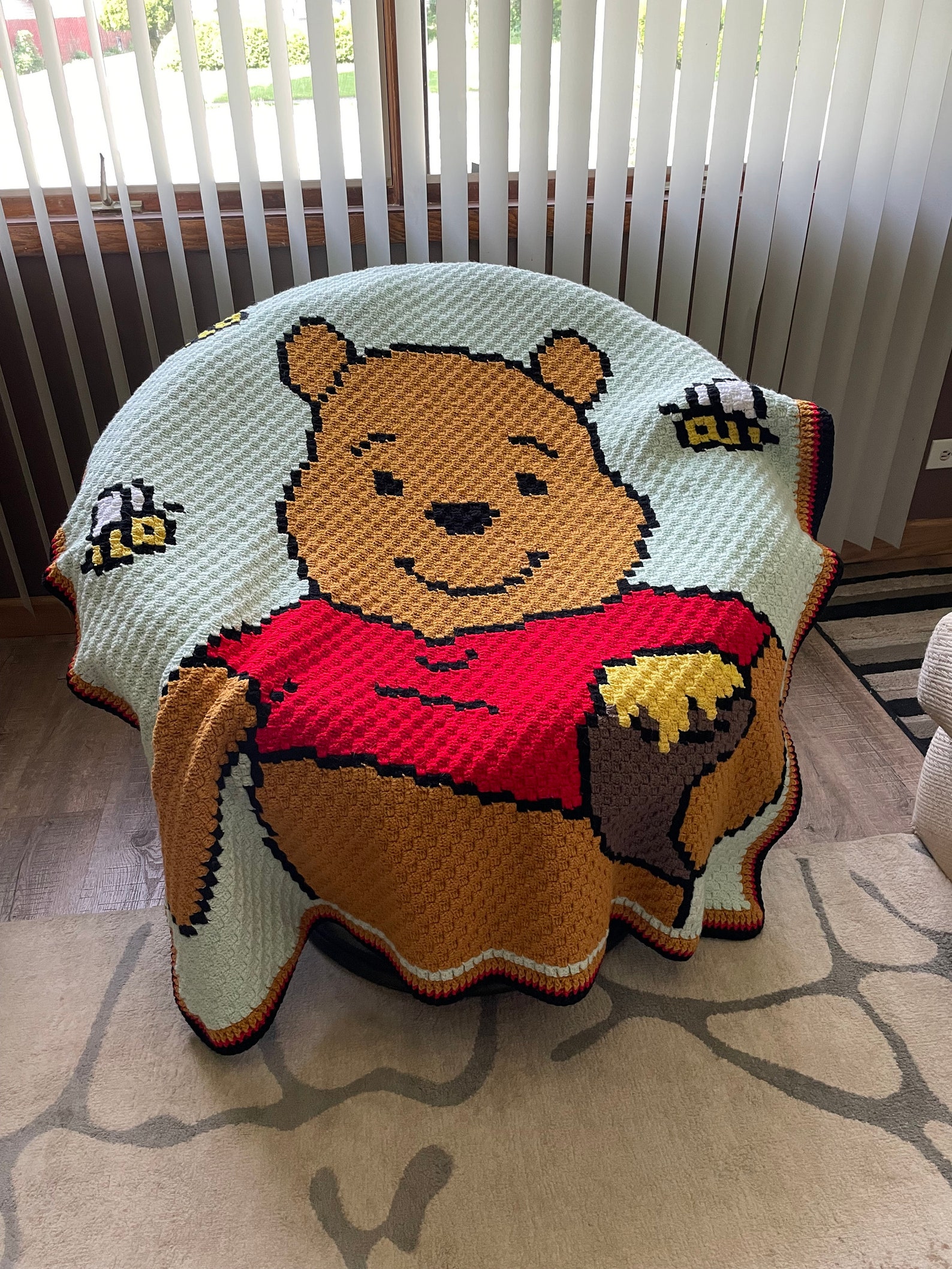 Winnie the Pooh C2C Large - Etsy