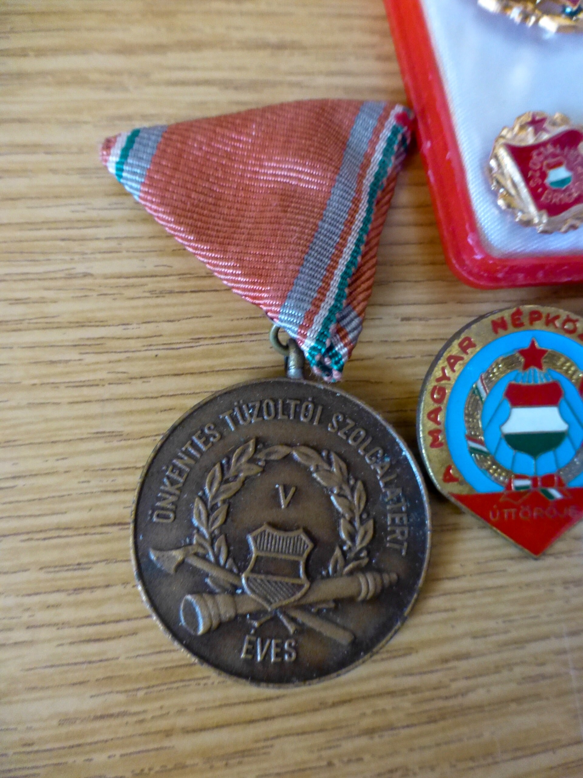 Socialist Badges 1950s Hungarian Socialist Brigade,volunteer ...