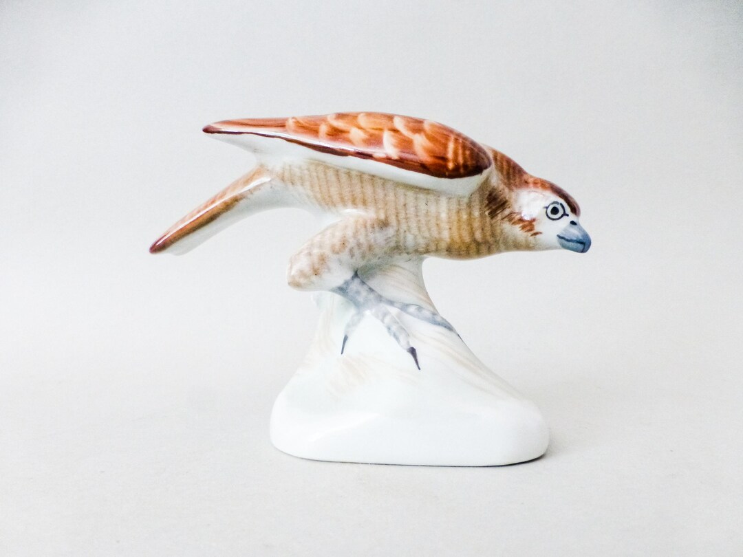 Vintage Aquincum Hungarian Porcelain Falcon Figurine: Hand-painted Bird ...
