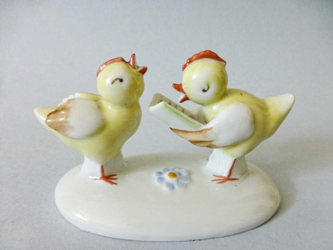 Chicken Statuette,vintage Metzler & Ortloff Singing Chicken Porcelain ...