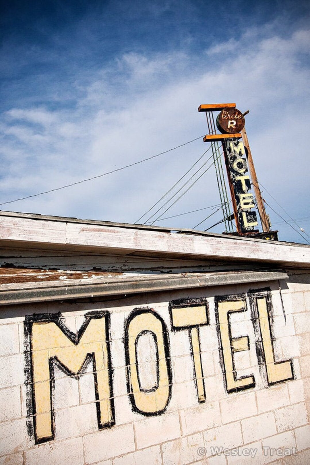 Circle R Motel - Derelict Hotel Sign Photograph - Etsy