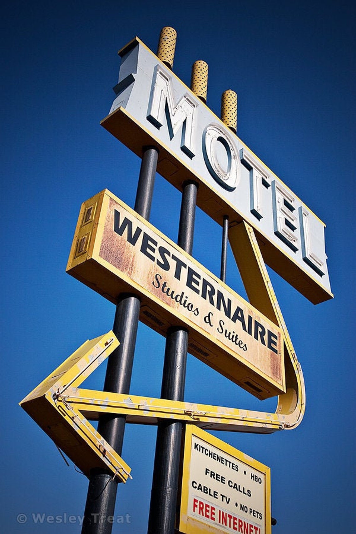 Westernaire Motel Retro Hotel Sign Photograph - Etsy