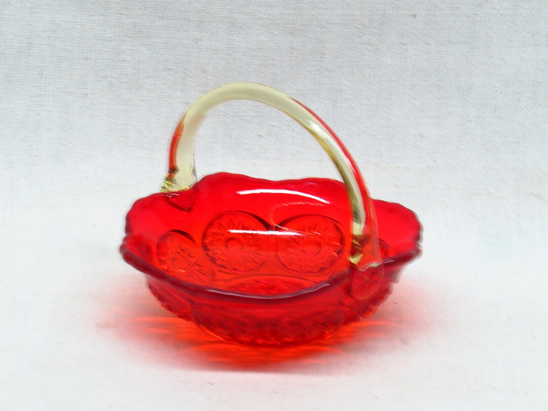 Vintage Small Red Handled Glass Basket Hobstar Medallion Pattern - Etsy