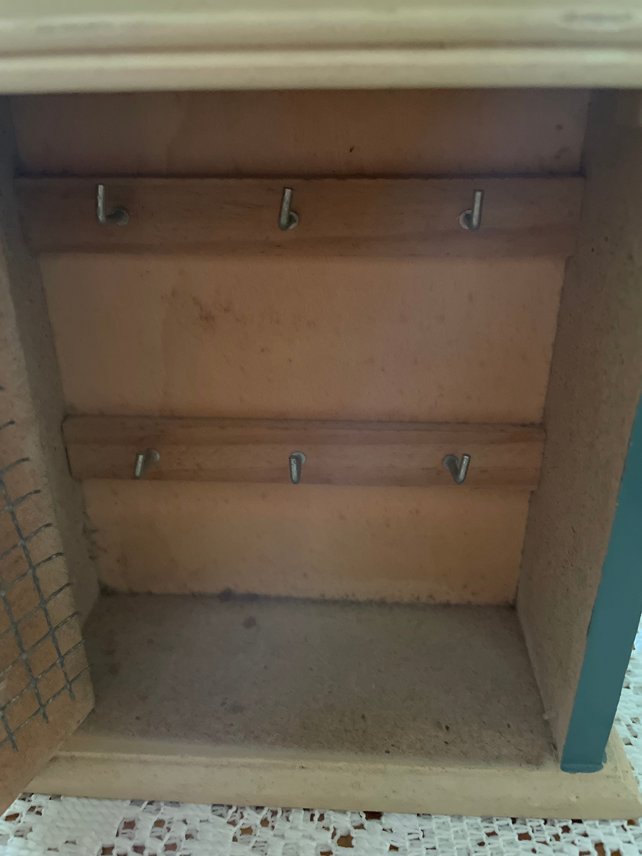 Key Holder Wall Shelf - Etsy