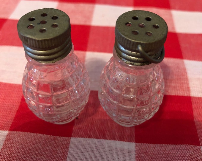 Mini Hand Grenade Glass Salt & Pepper Shakers - Etsy