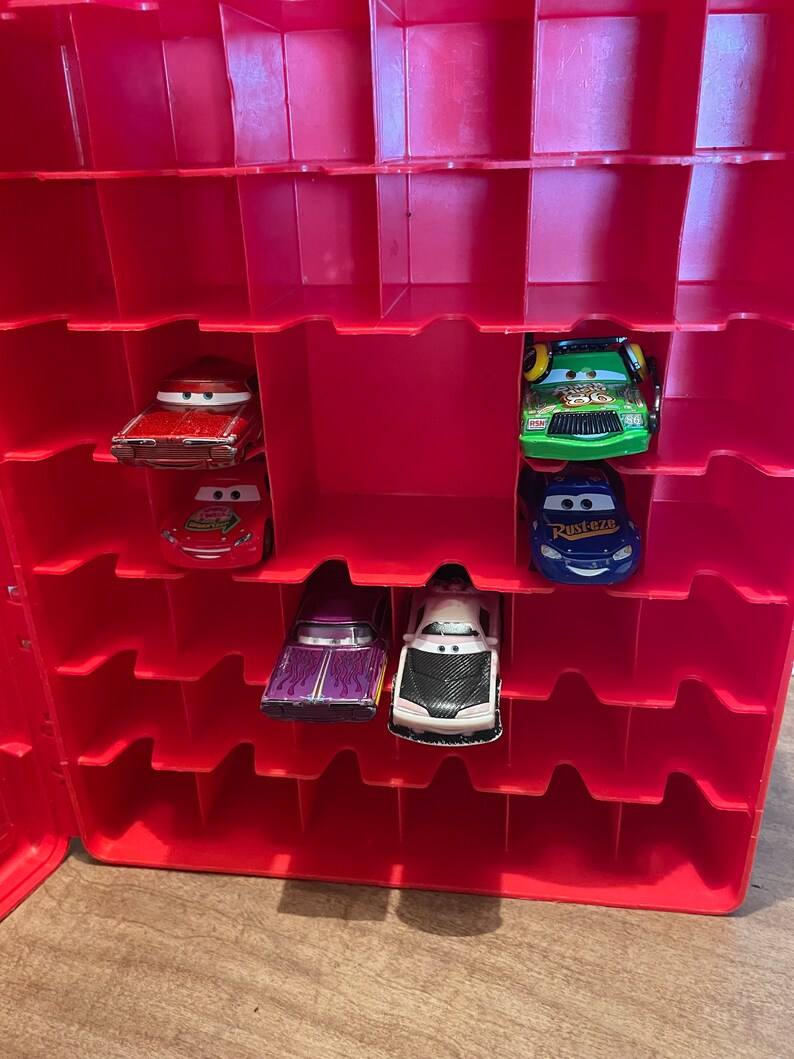 Disneys Pixar Movie Cars Toon Carrying Case With 6 Disney Cars - Etsy