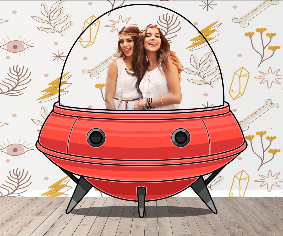 Red Spaceship Photo Booth Frame: Vehicle Theme Party Prop (DIY Poster ...