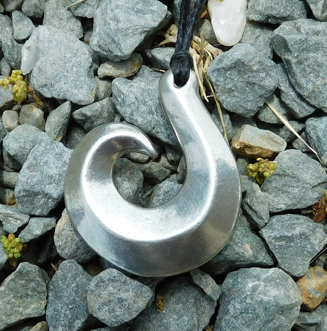 Stewart Island Fish Hook Pendant, Maori Fish Hook Necklace, Handmade in ...